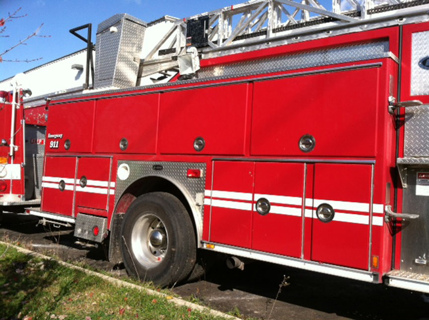 1999 E-One Cyclone 75' Quint | Used Truck Details